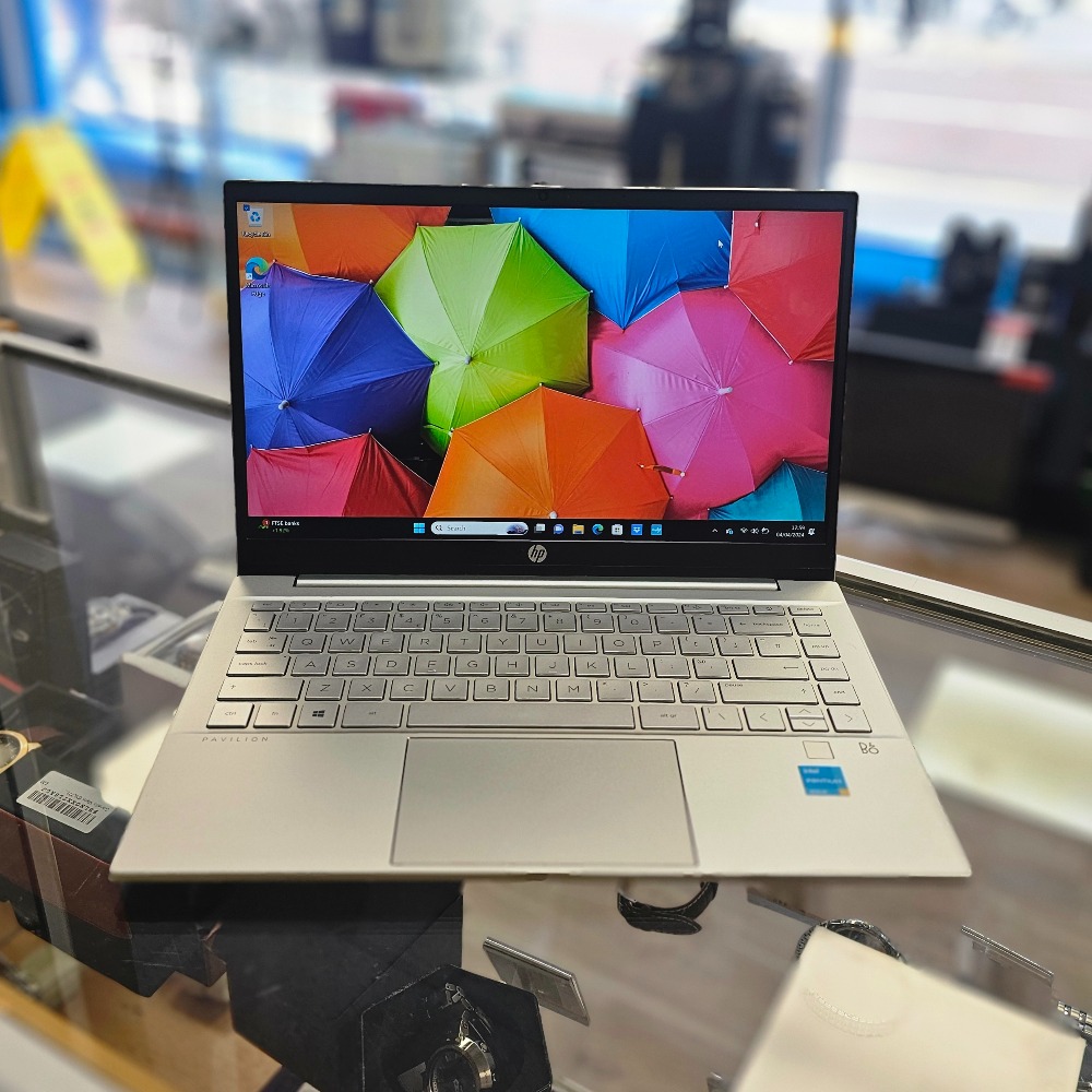 Pre-owned HP Pavilion - Intel Pentium Gold 7505 4GB RAM 128GB SSD ...
